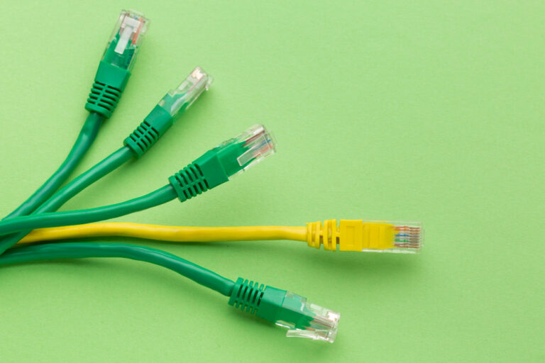 Patch Cord Adalah: Pengertian, Fungsi, Dan Jenisnya